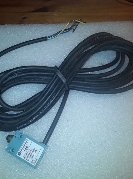 Interrupteur metallique xcma 110/110ae - Mes-occasions.com