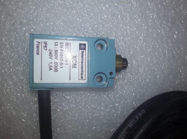 Interrupteur metallique xcma 110/110ae - Mes-occasions.com